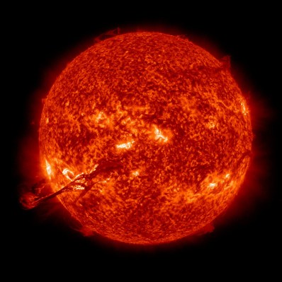 Freezing? Warm Up With These Incredible Photos of the Sun’s Surface ...
